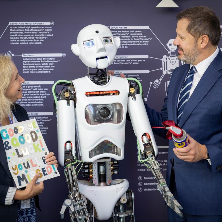 The bot, the legend: RoboQ | questacon